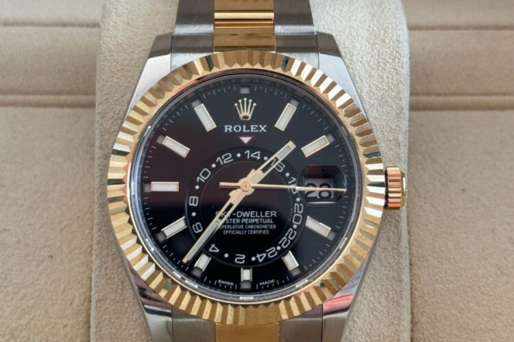 How Does the Rolex Bezel Work? Every Bezel Type Explained